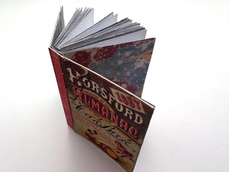 Easy No-Sew Mini Books: Step-by-Step Tutorial - Well Loved Journals